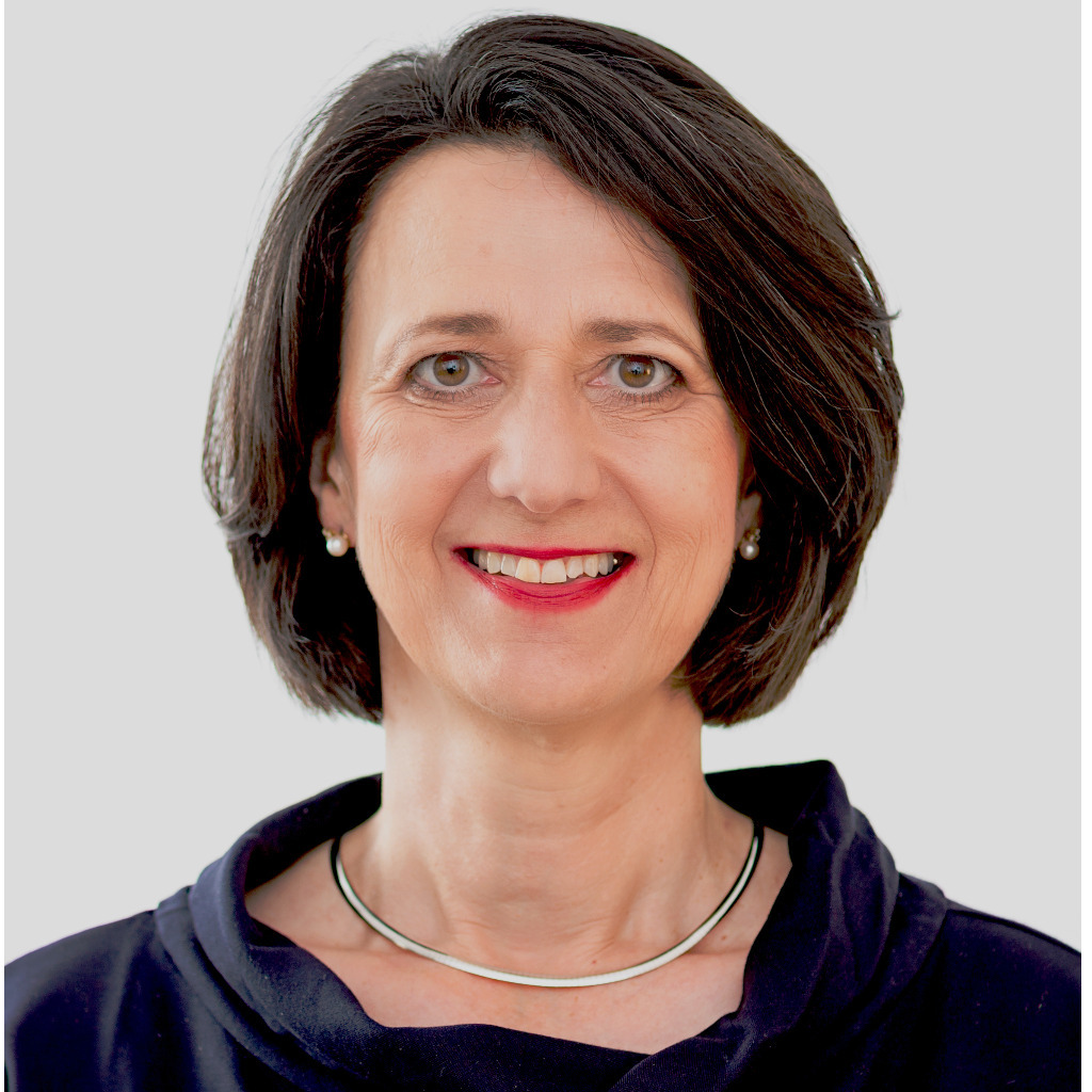 Angela Alexander - Struktur und Spiritualität - Von der Steuerberaterin ...