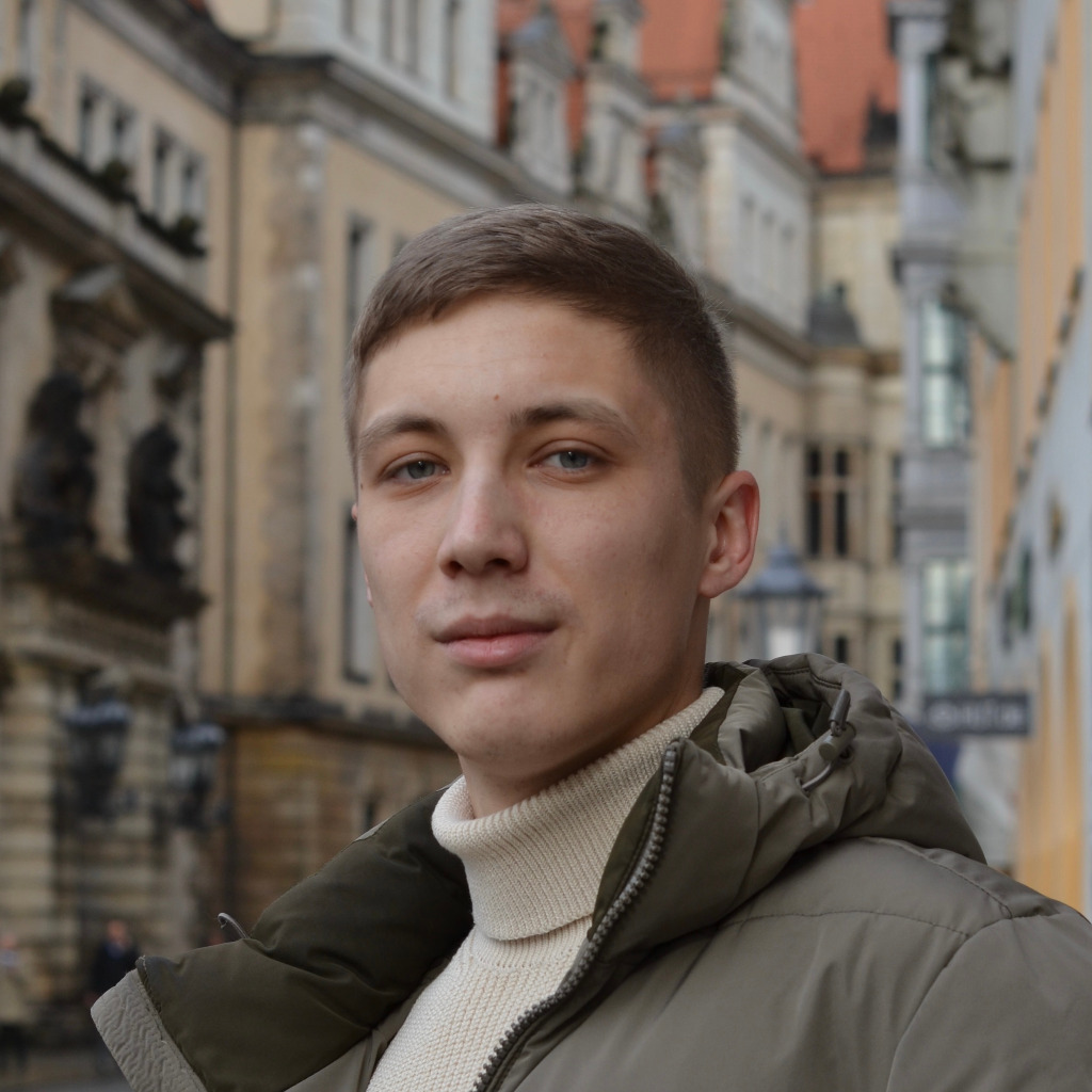 Aleksandr Naberezhnyi - Middle Frontend Developer - Kommo.com | XING