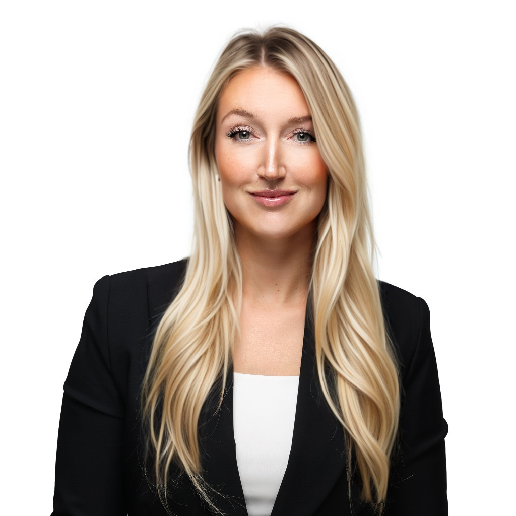 Laura Weber - Manager Transaction Services - PwC Deutschland | XING