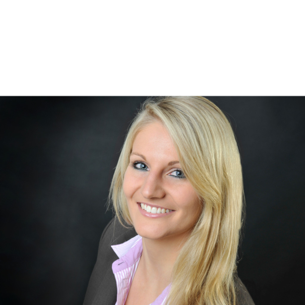 Elena Faul - Personalsachbearbeiterin - Daimler Buses GmbH | XING