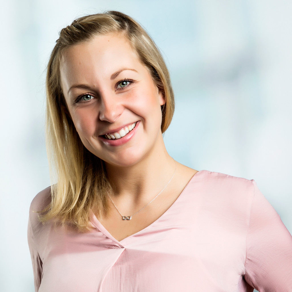 Anette König in der Personensuche von Das Telefonbuch