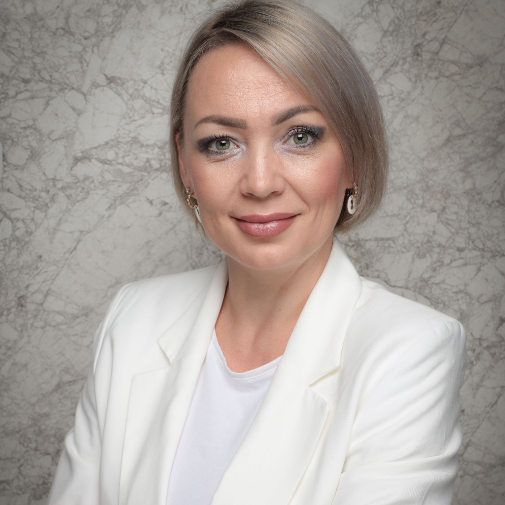 Elena Martyn - Bürokauffrau - Oehler Immobilien und Hausverwaltung | XING