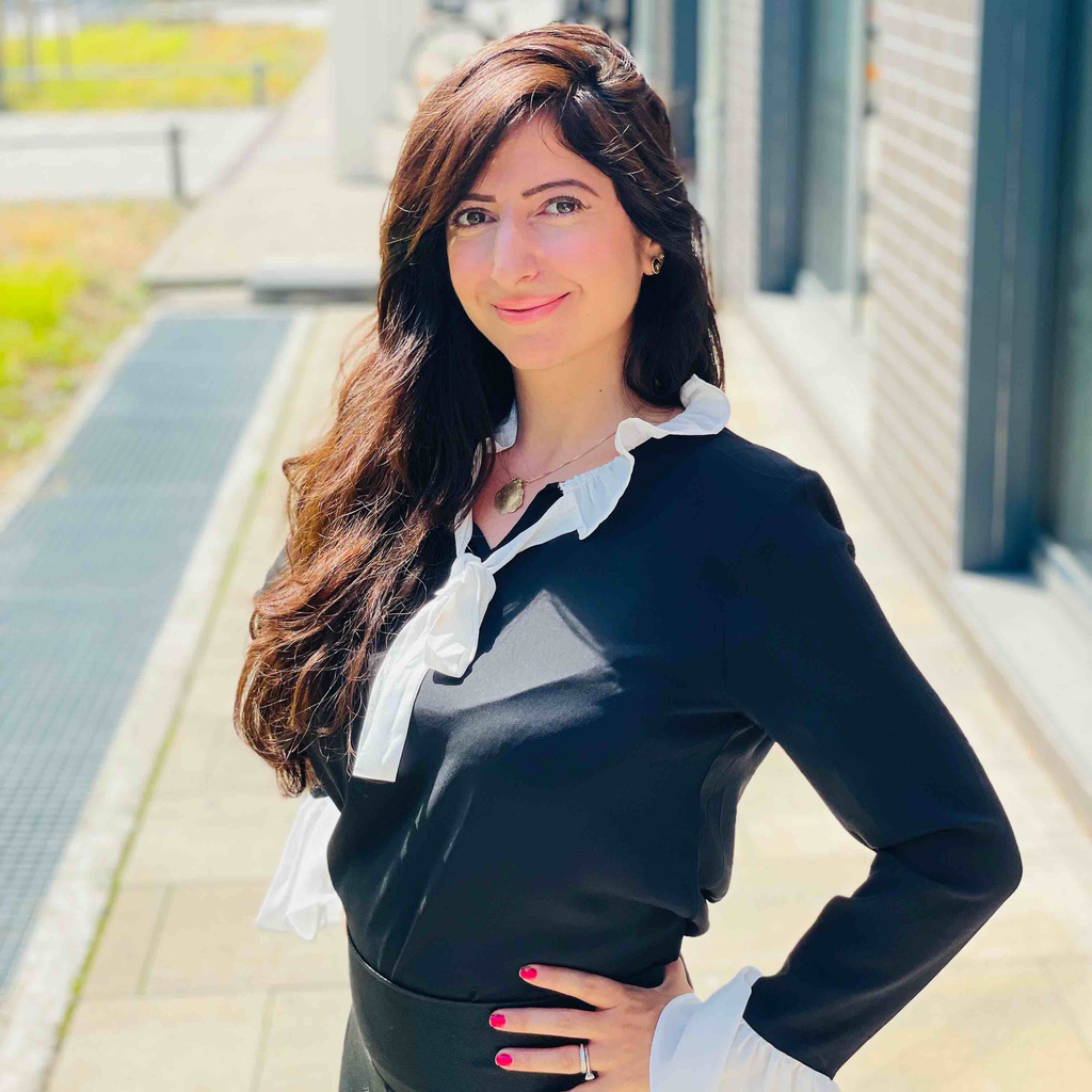 Nisrin Akkad-Khweis - Senior Recruiter - Bewerbermanagement - Finanz ...
