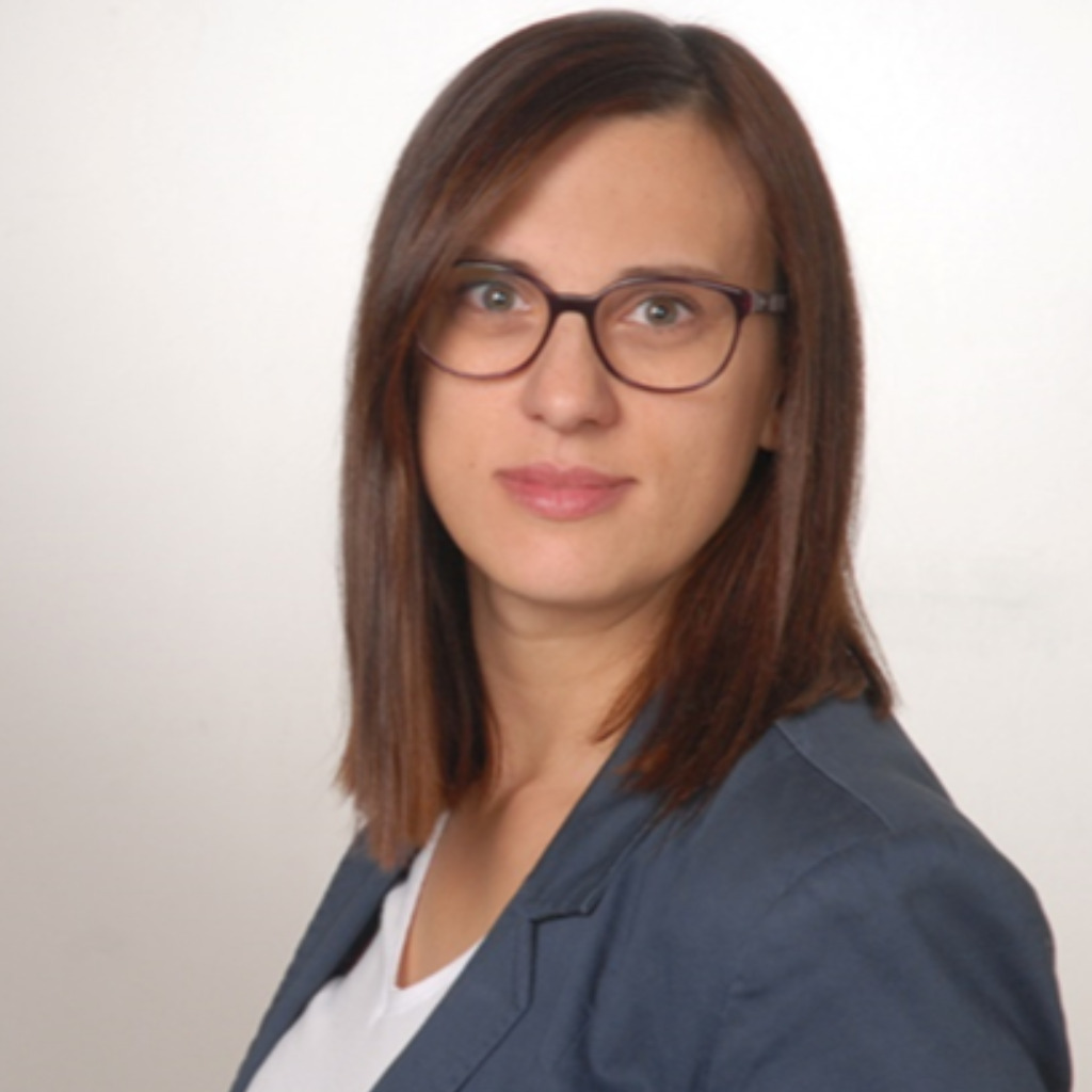 Jennifer Chamberlain: Ausbildung und Berufserfahrung | XING