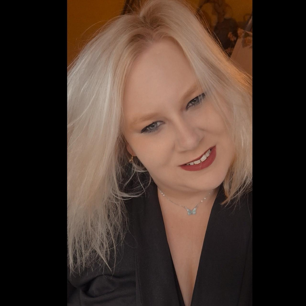 Sarah Boldt - Kauffrau für - Bürotechnik und IT-Service | XING