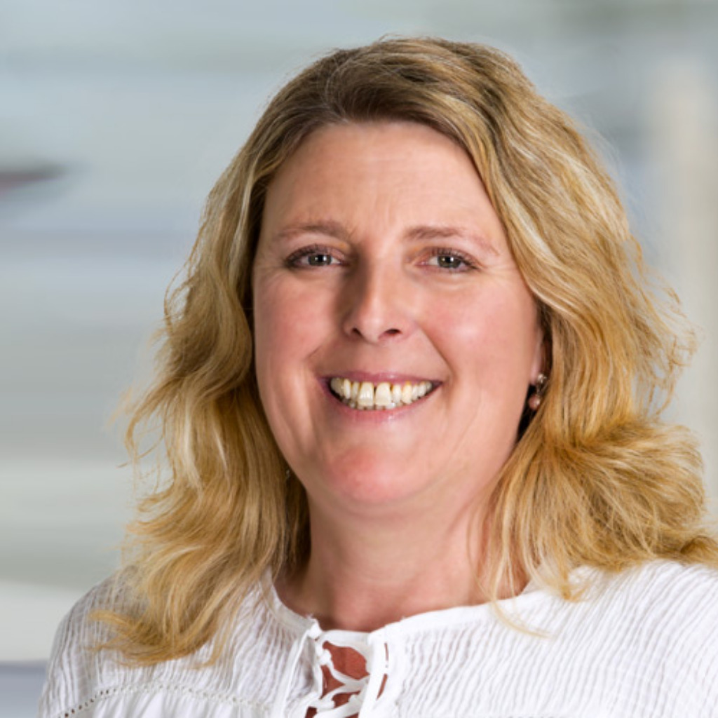 Claudia Zinner - Vertriebsleiterin/Innendienst - MPE-GARRY GMBH | XING