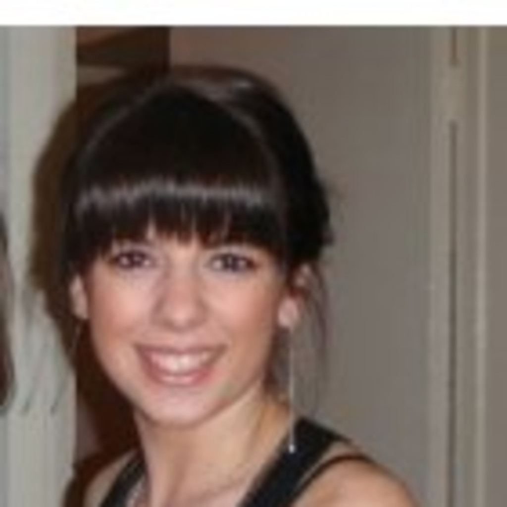 Marie Tucker - Clinical Recruitment Consultant - Paramount Recruitment ...