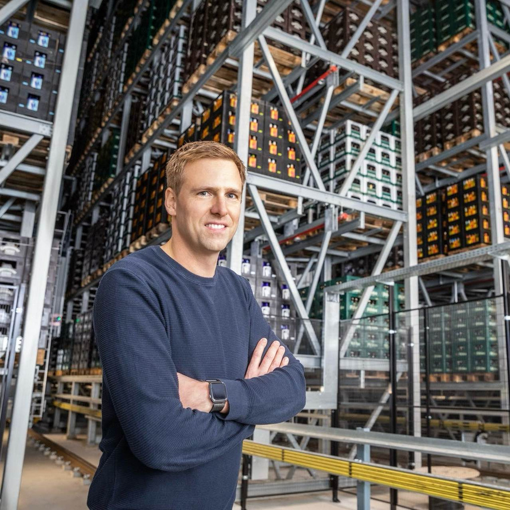 Tim Schäfer - Planung & Koordination Logistik - Brauerei C. & A. Veltins GmbH & Co. KG | XING