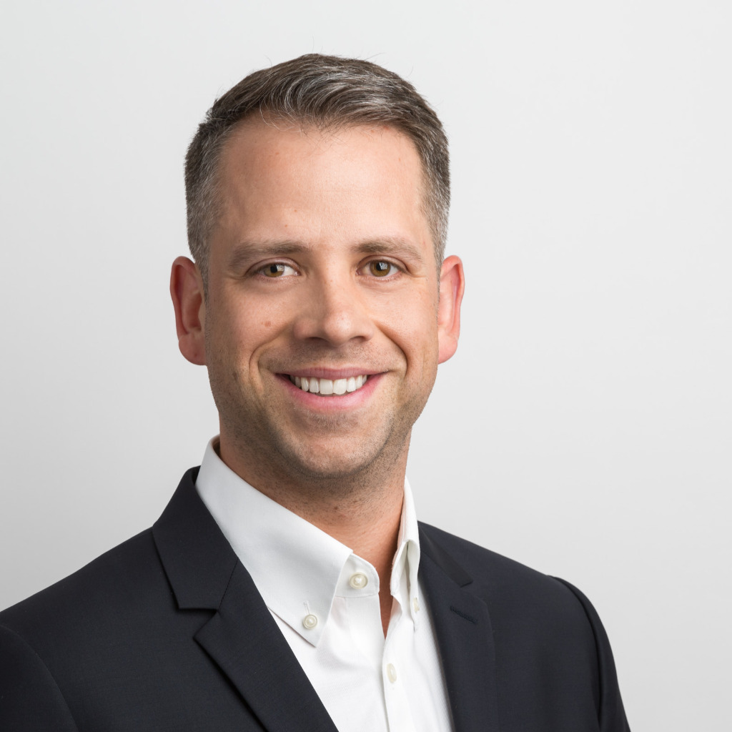 Christoph Stenzel - Equipment Planning - Innovation - BMW Brilliance ...