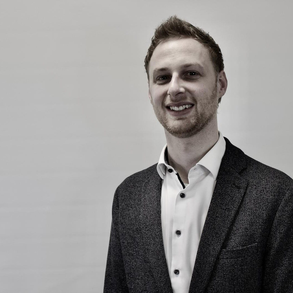 Philipp Becker - Assistenz der Geschäftsführung - USMed | XING