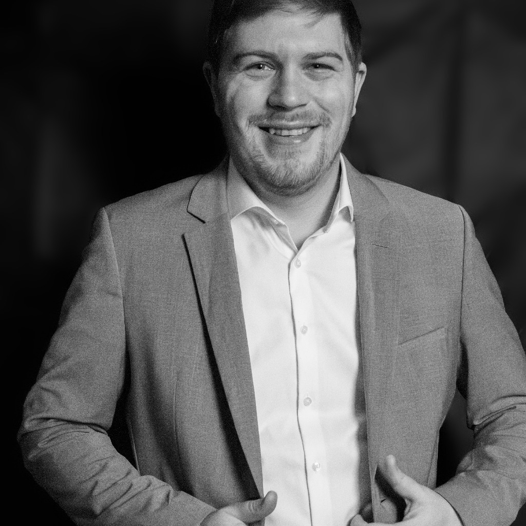 Jonas Neubauer - Abteilungsleiter IT-Operations - Loxxess IT Services ...