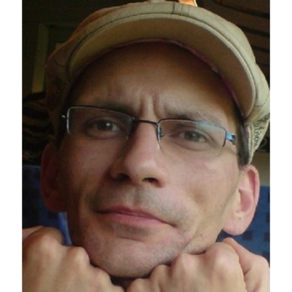 Steven Voßen - Musikproduzent - Metal Punk ©® | XING