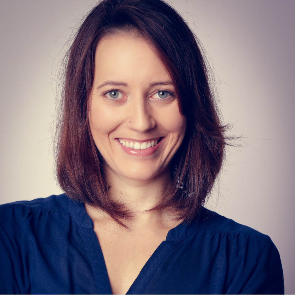 Jessica Sigler - Projektmanagerin Marketing & Kommunikation - Starkey ...