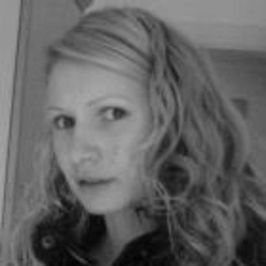 Stephanie Novak's Instagram, Twitter & Facebook on IDCrawl