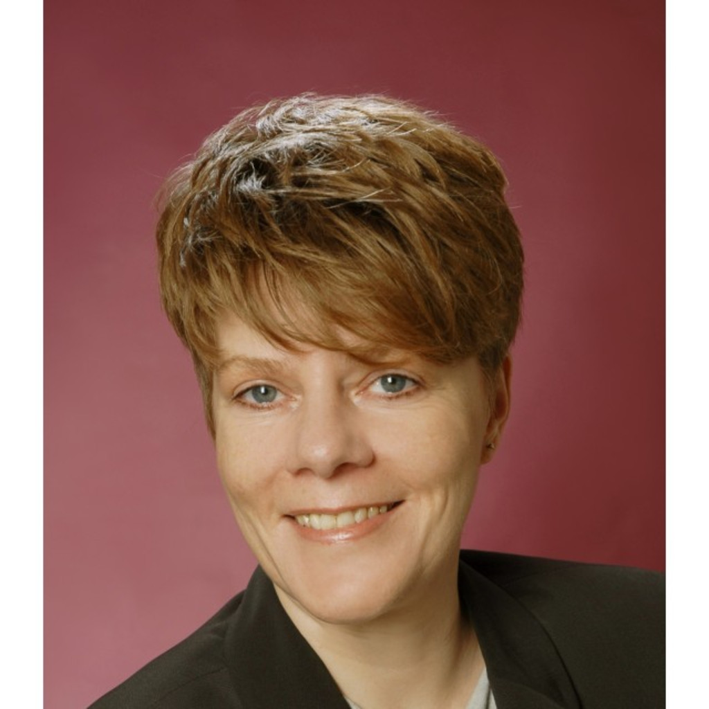 Martina Agbidi - Business Analyst - Bertling EDI Service & IT GmbH ...