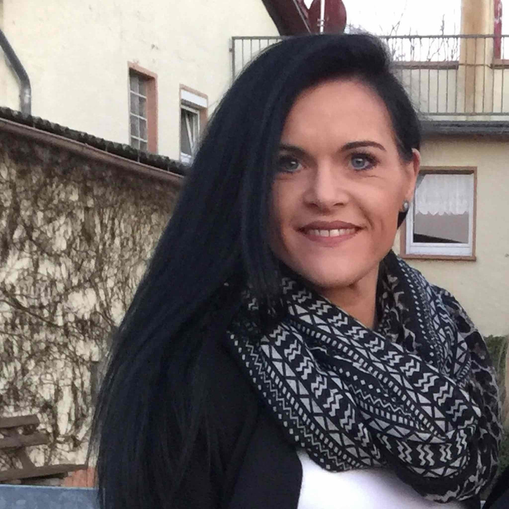 Miriam Schömehl - Industriekauffrau, Betriebsfachwirtin - Löwen Play ...