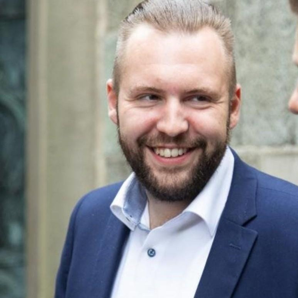 Alexander Preuss - SCM - Operative Purchaser - Oerlikon Barmag ...