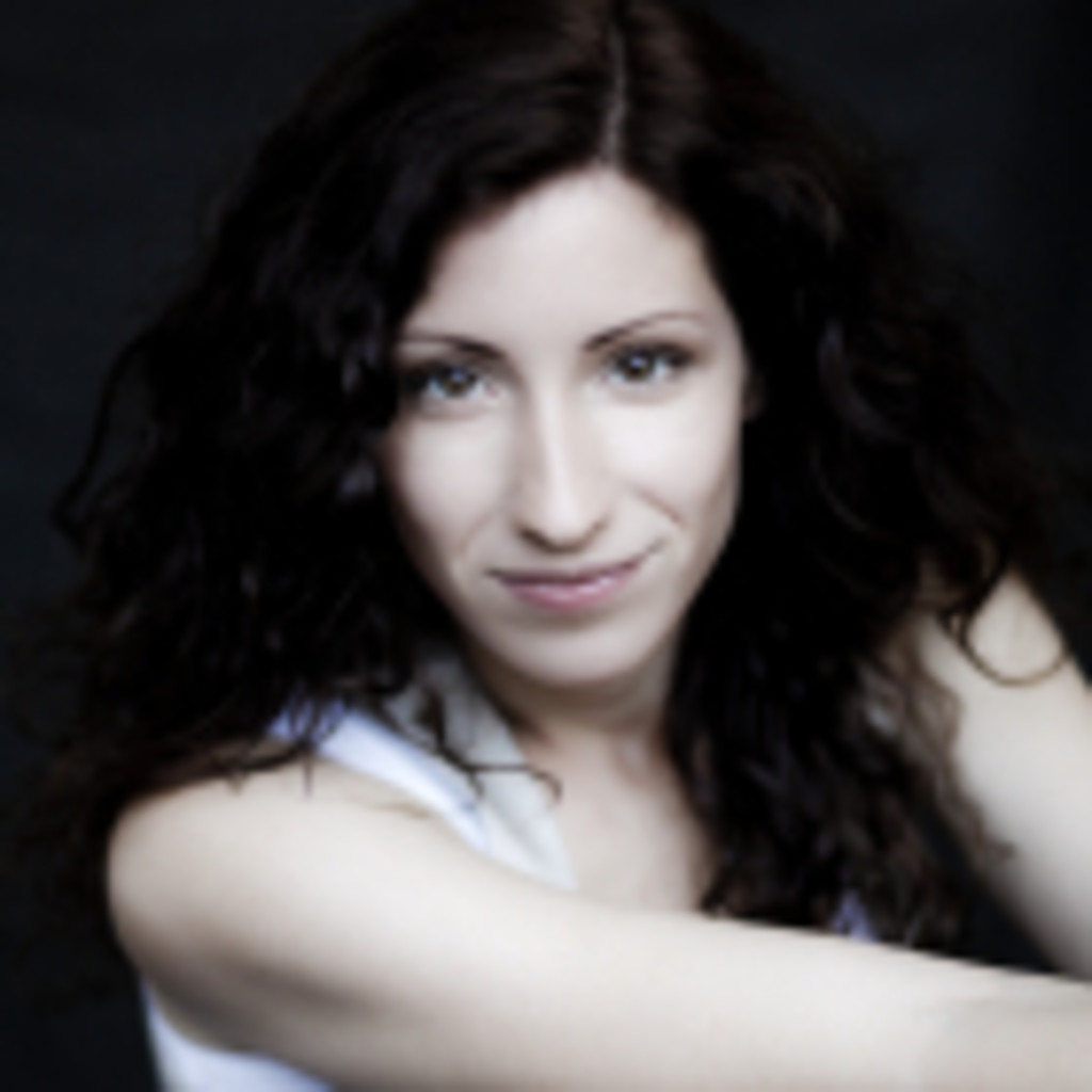 Klara Steinhauser - Schauspielerin, Sängerin - Wien | XING