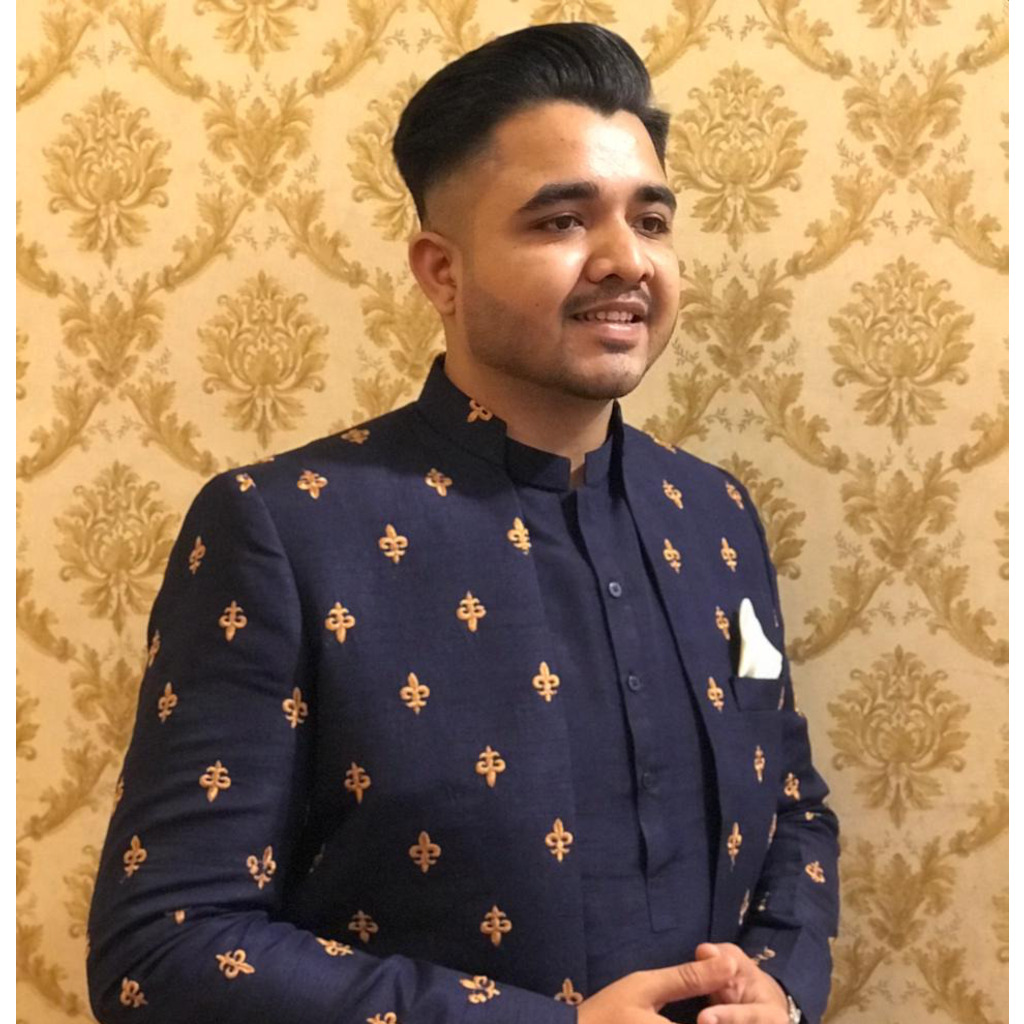 Insha Asif - Programmer - SofCom | XING