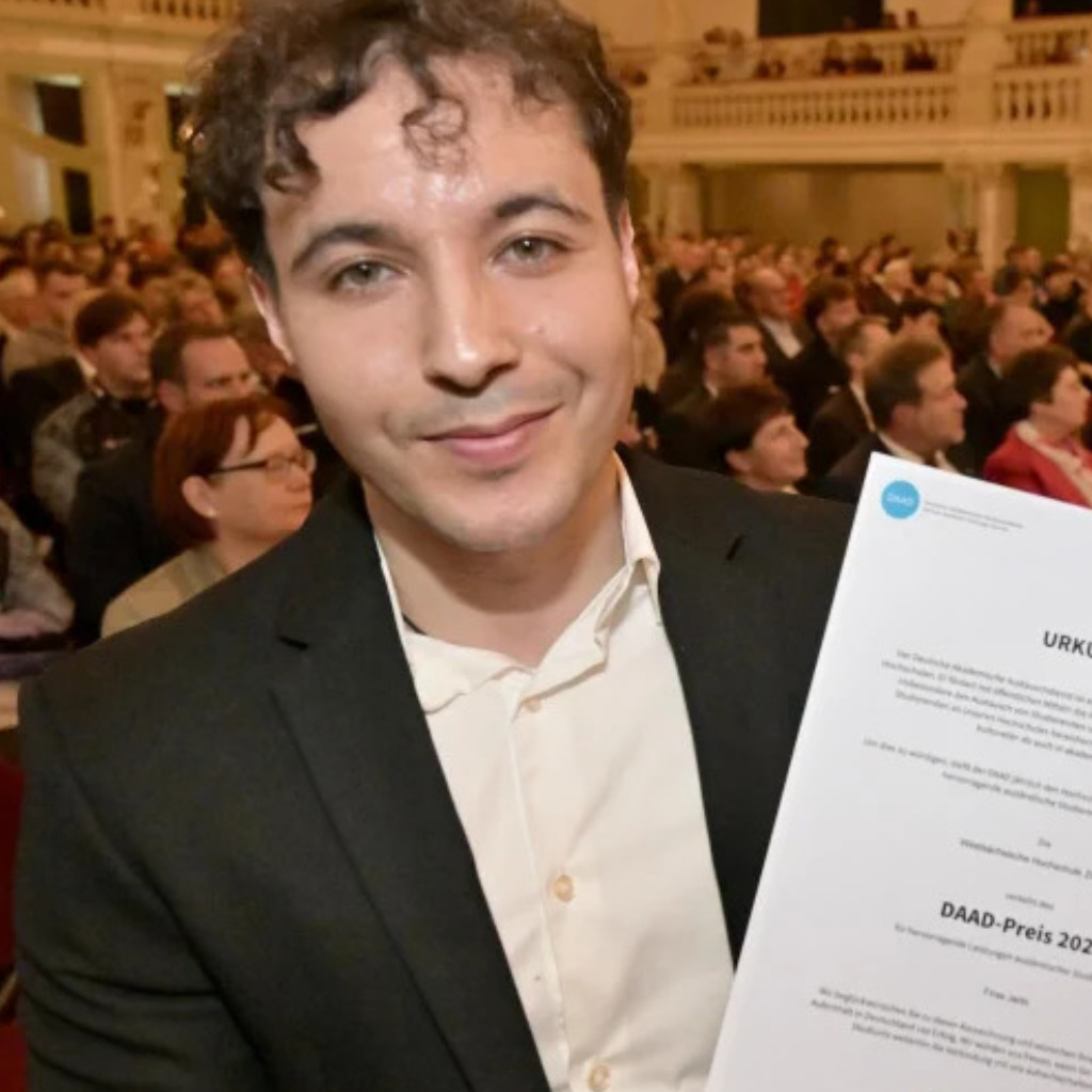 Firas JERBI - Front-End-Entwickler - Treibstoff Evolution GmbH | XING