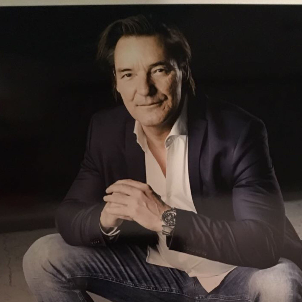 Kloock aus Hamburg in der Personensuche von Das Telefonbuch