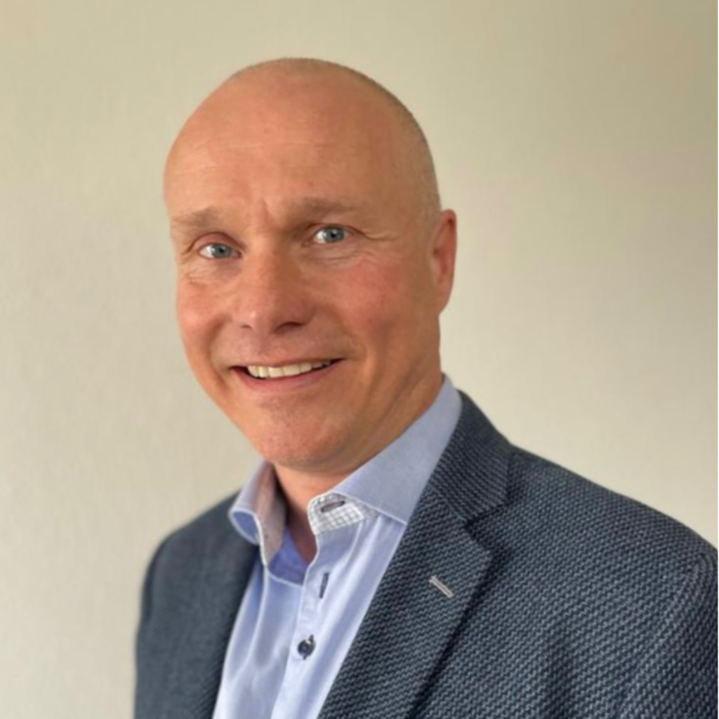 Roland Gruber - Coach - NewPlacement GmbH | XING