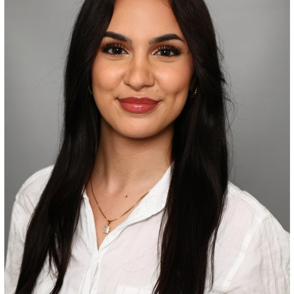 Duygu Ay - Medizinische Fachangestellte - Mvz Dachau | XING