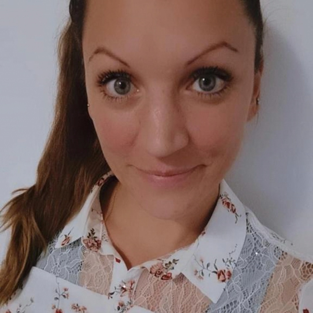 Jasmin Schmitz in der Personensuche von Das Telefonbuch