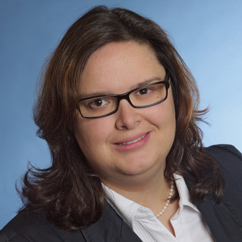 Dr. Nina Ritter - Promovierte wissenschaftliche Mitarbeiterin - Georg ...