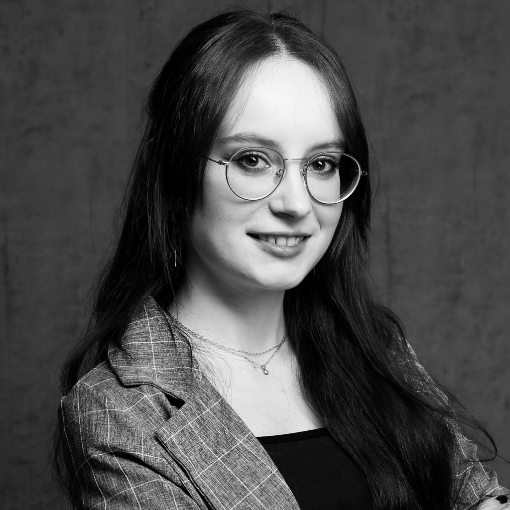 Anja Schlücker - Customer Management - ZBVV - Zentral Boden Vermietung ...