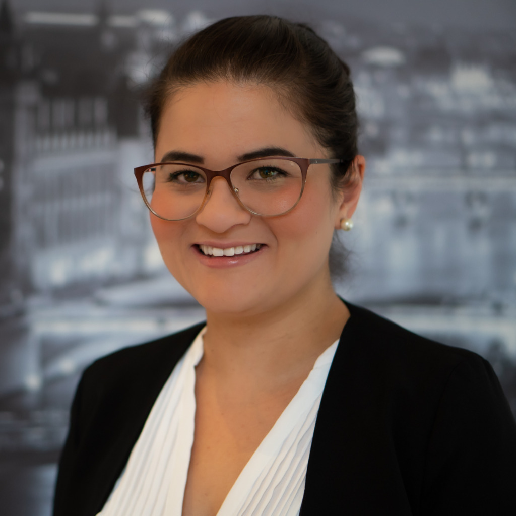 Pia Blankemeyer de Castillo - Medizinische Kodiererin - Privatinstitut ...