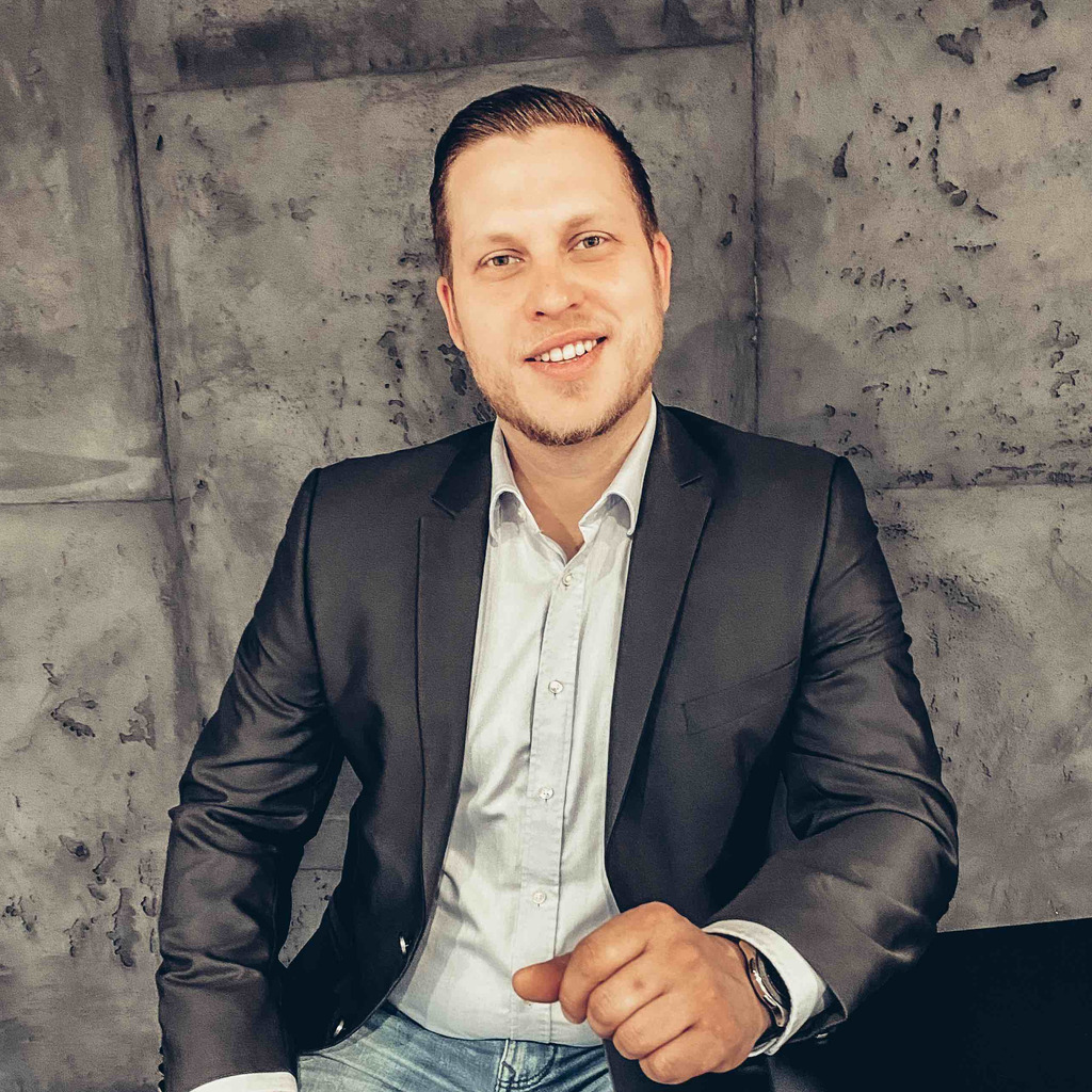 Benjamin Till - Key-Account-Manager - LINDY-Elektronik GmbH | XING