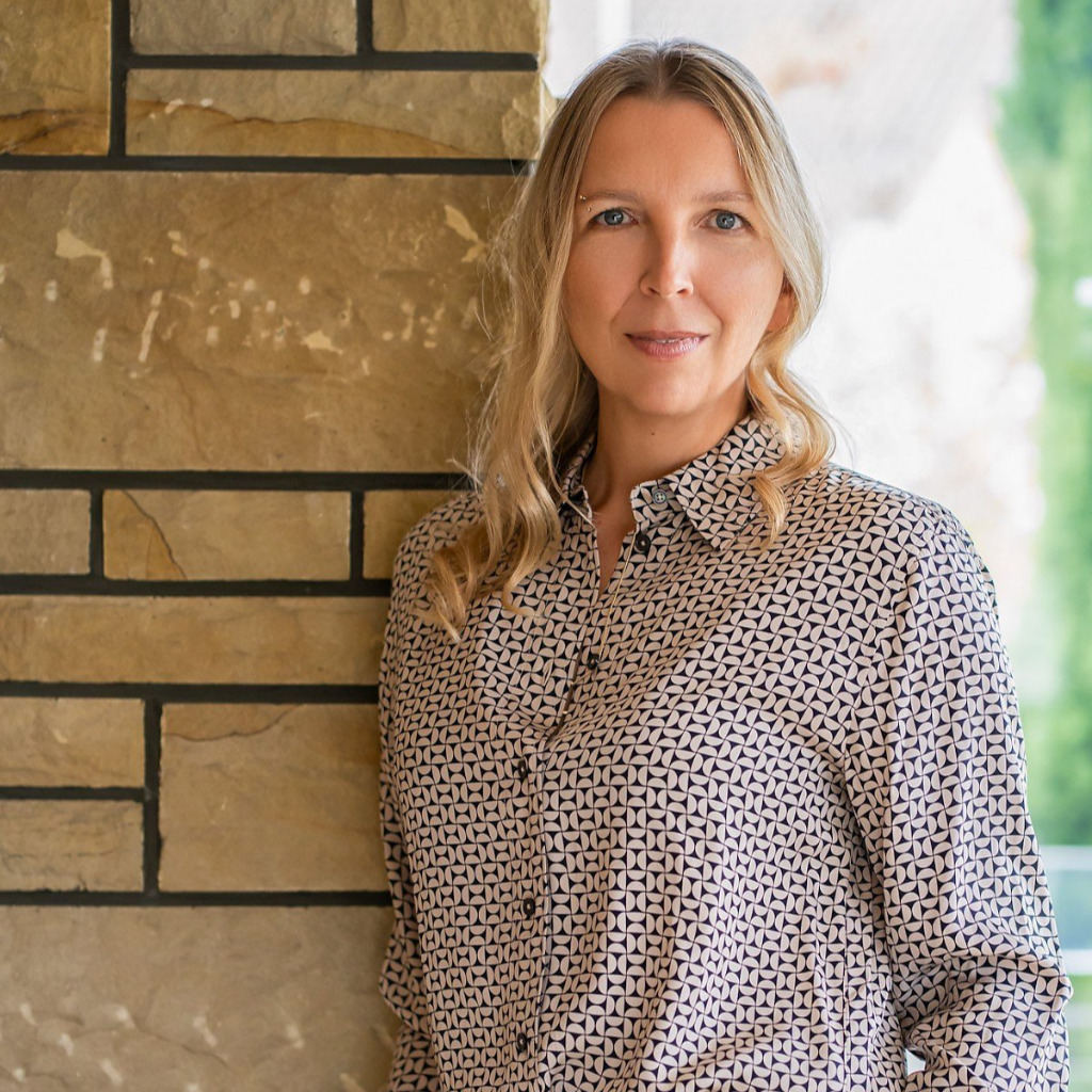 Alexandra Wolf's Instagram, Twitter & Facebook on IDCrawl