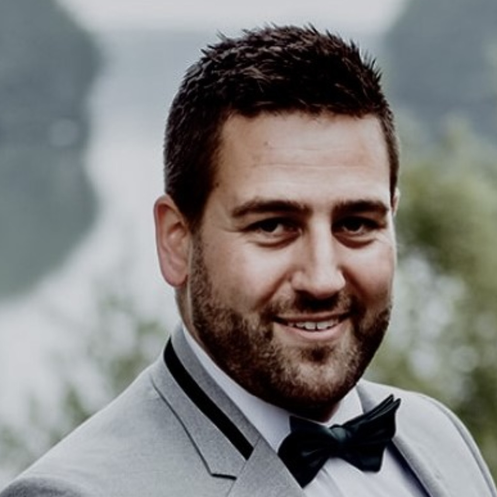 Patrick Rogge - Technischer Einkäufer - Lapmaster Wolters GmbH | XING