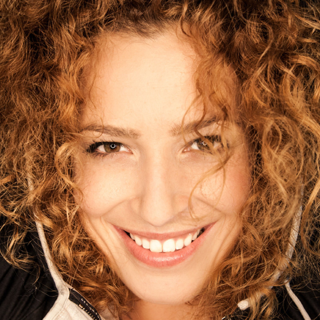 Michele Fischhaber - Model - Self empoyed | XING