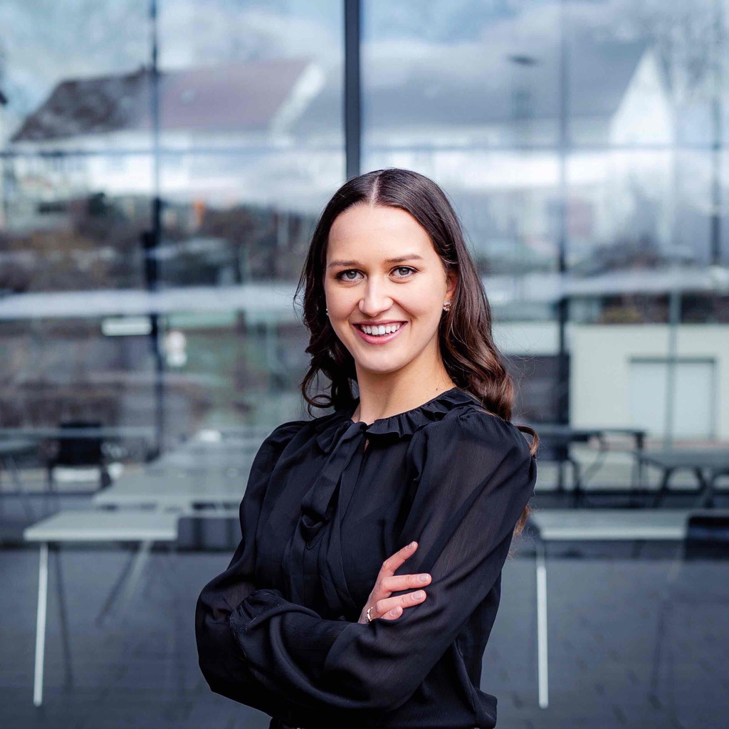 Teresa Hezel - BWL - Euro-FH | XING