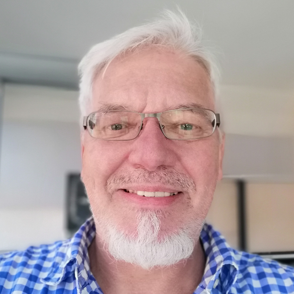 Peter Exner - Application Engineer Cloud - Fielmann AG | XING