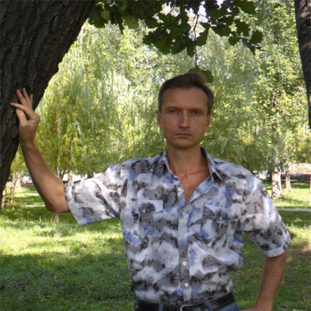 Dmitri Ivanenko - Director - Expert-Service | XING