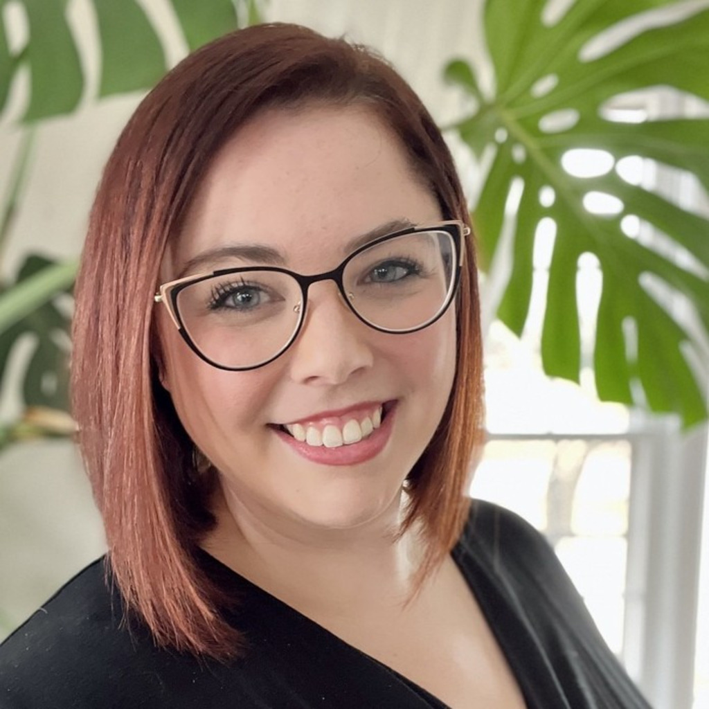 Ashley Mcleod's Instagram, Twitter & Facebook on IDCrawl