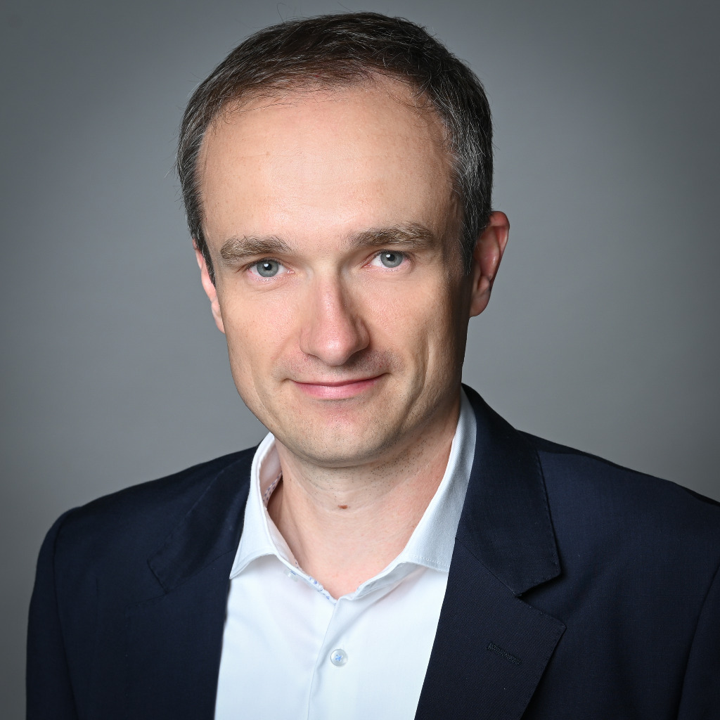 Dr. Martin Goebel - Head of IT - MB Energy | XING