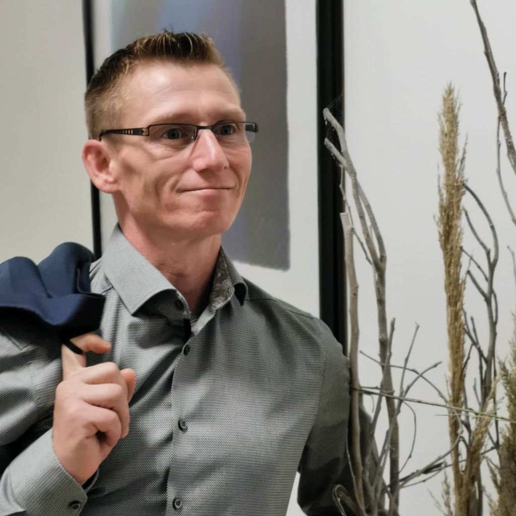 Pascal Eisenhut - Inhaber - Joule - Energie | XING