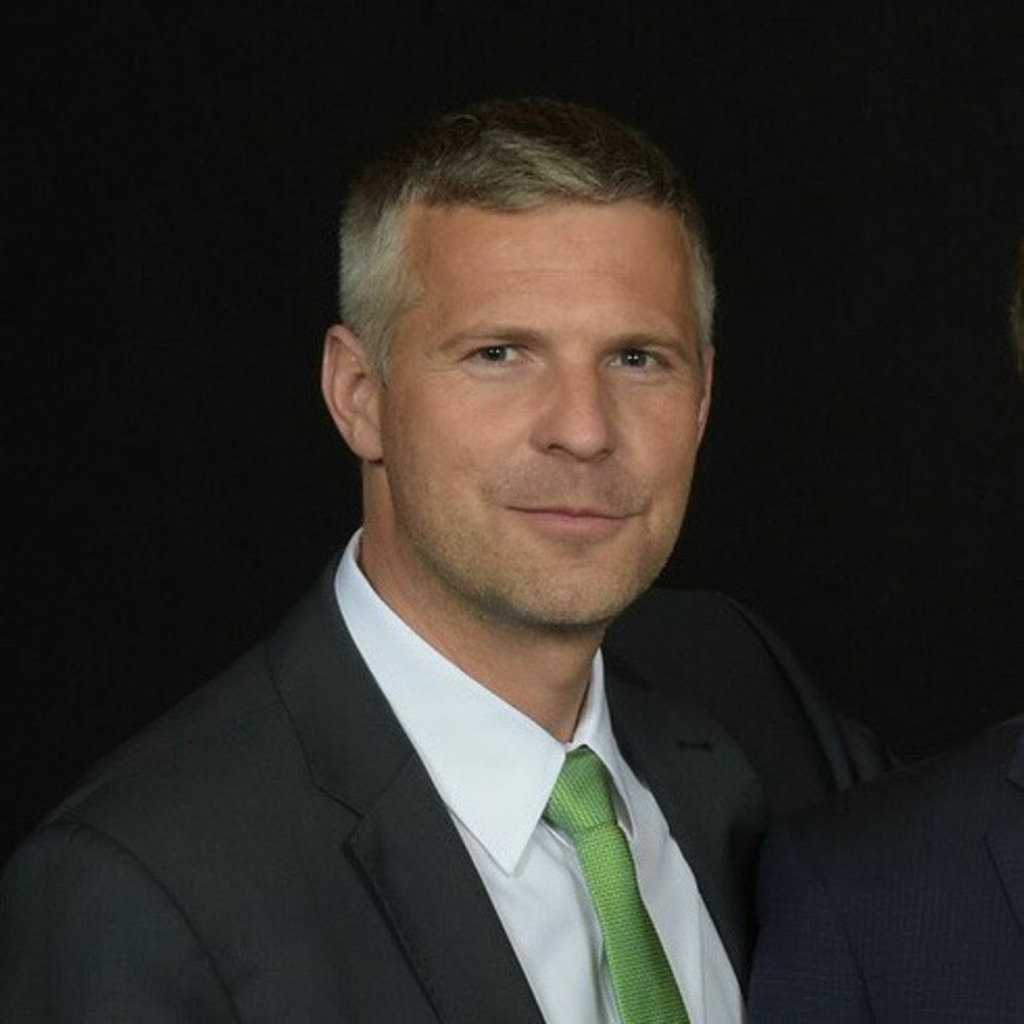 Andreas Kohn - Chief Operating Officer - Rolling Wireless | XING