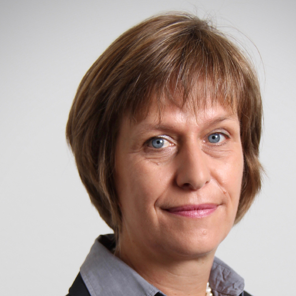 Maria Hartinger - Akkreditive, Garantien & Exportfinanzierungen ...