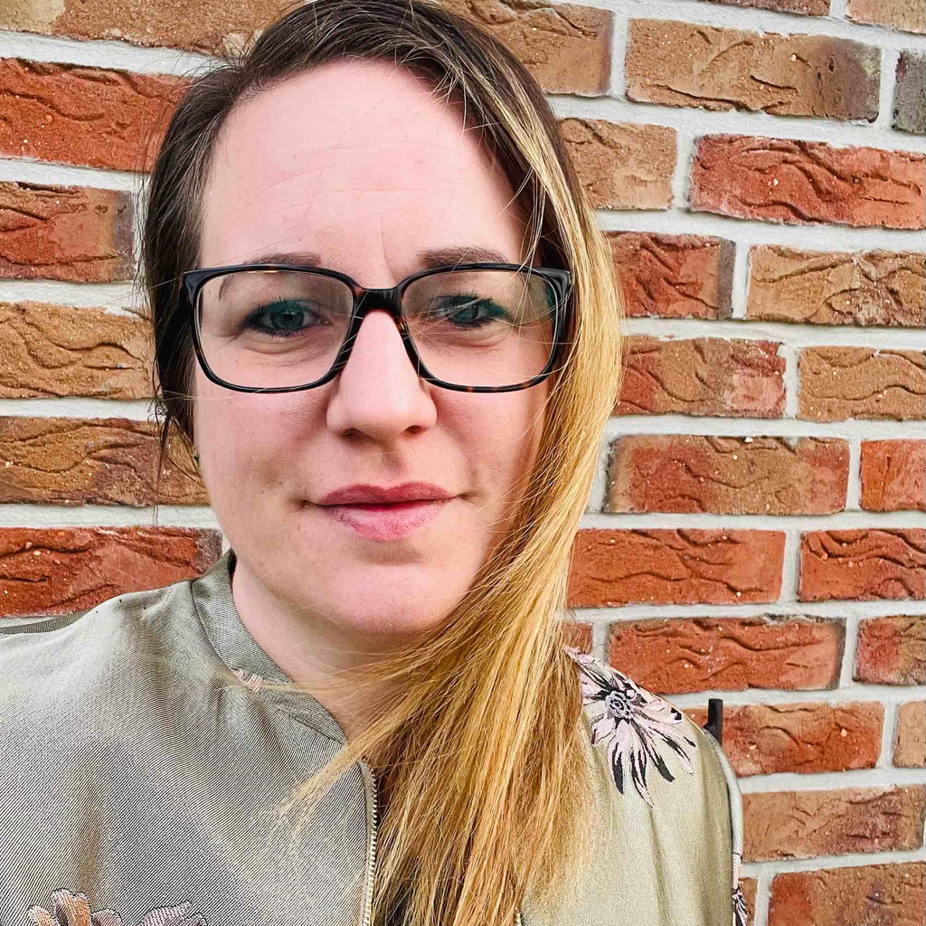 Anne Rosenzweig - Projektmanagerin - Airbus | XING