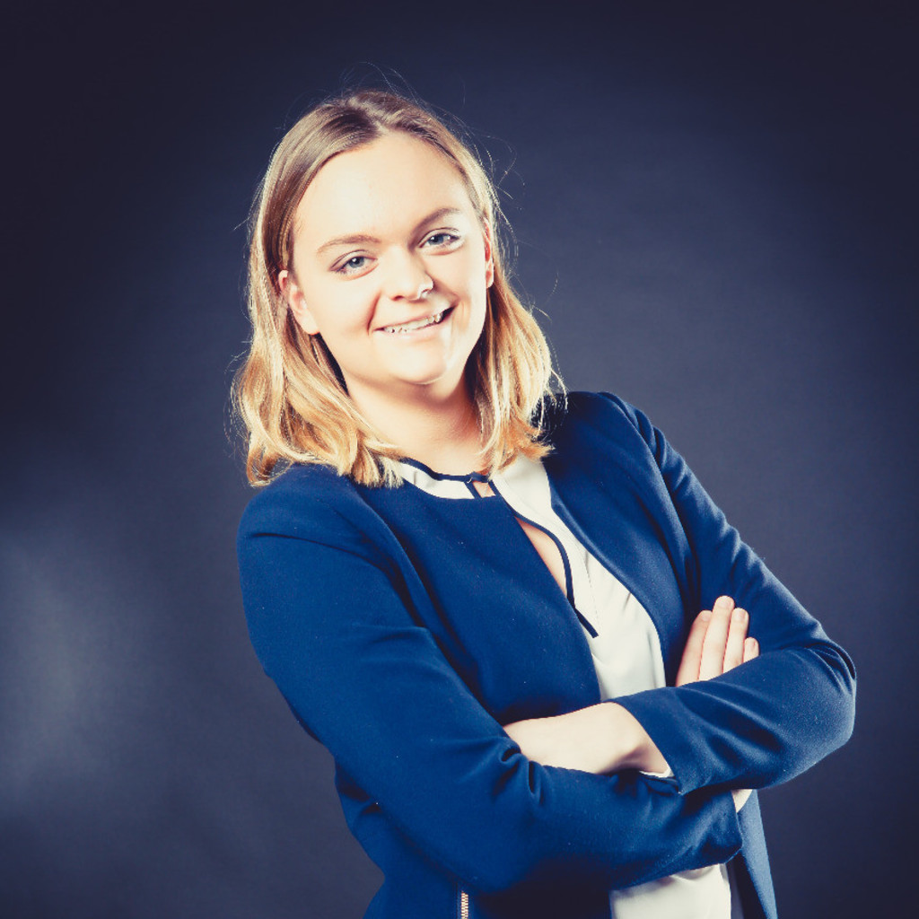 Jennifer Mercedes Rath - Kaufmännischer Angestellter - Deutscher Auto ...