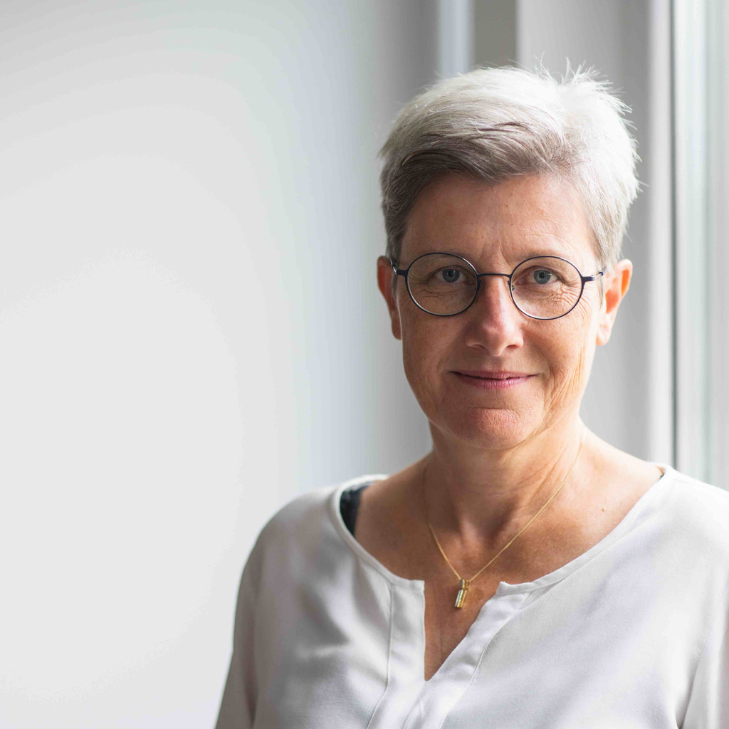 Brigitte Ott in der Personensuche von Das Telefonbuch