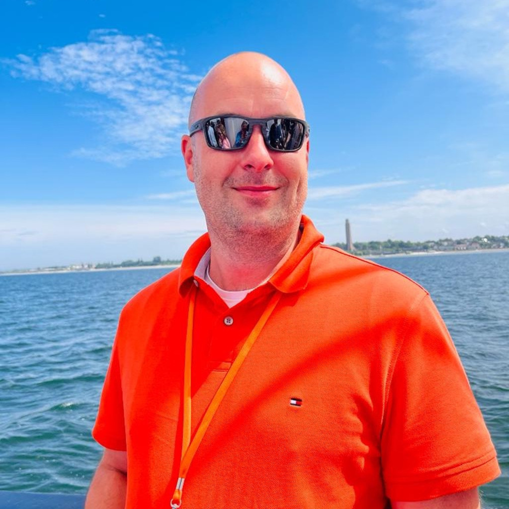 Marcus Kläschen - Schiffsmakler - AHLMANN-ZERSSEN GMBH | XING