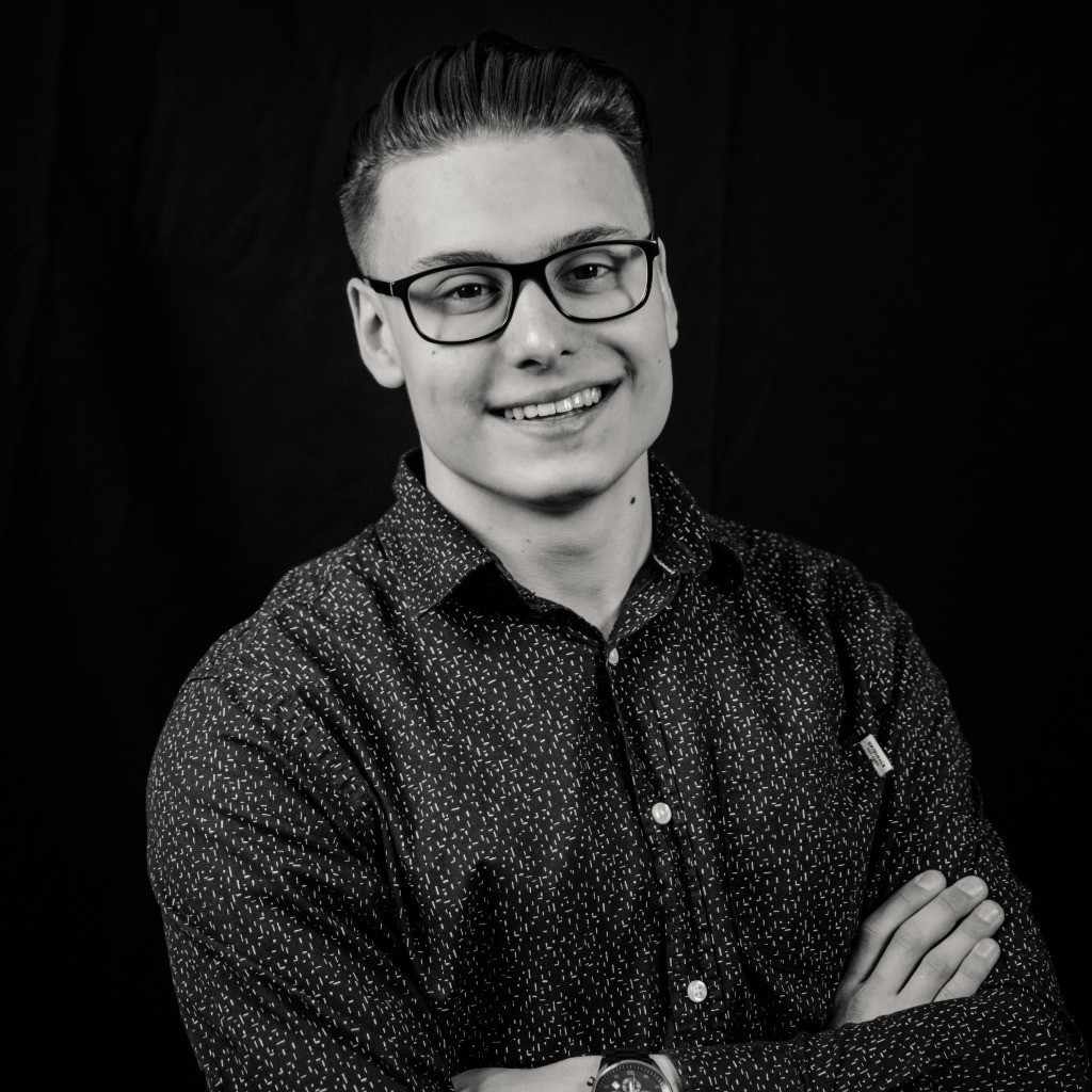 Daniel Neuberger - Webdesign & Online-Marketing - Marketing-Falke | XING