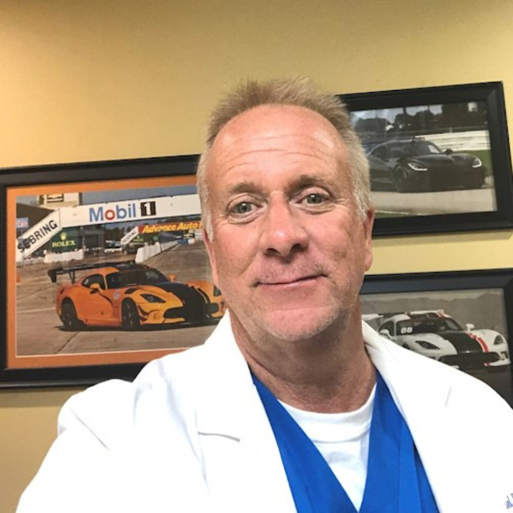 Kevin Miller - Surgeon medical doctor - 52 Media Production | XING