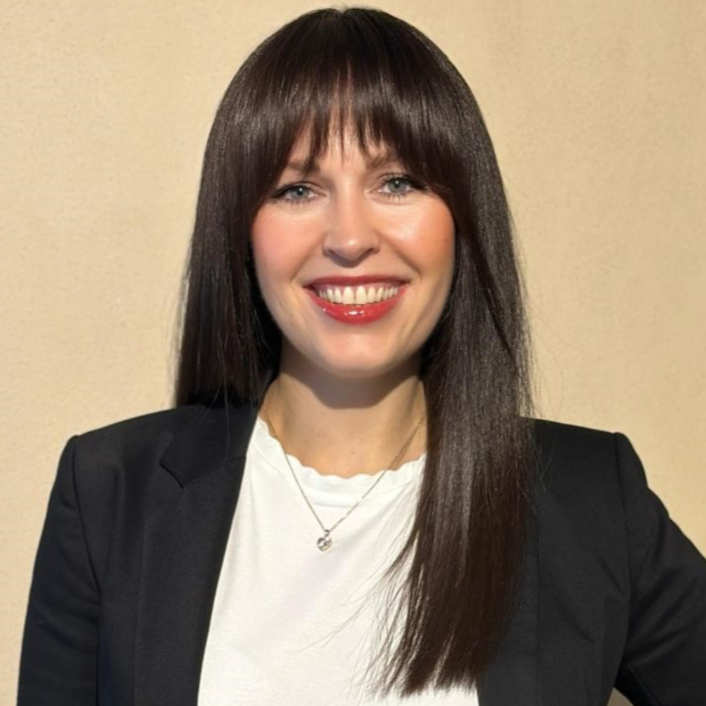 Stephanie Roßmar - In Elternzeit - 1. und 2. Kind | XING